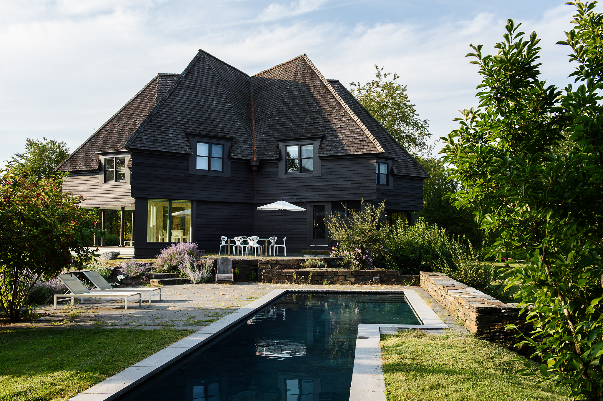 Barlis Wedlick | Fox Hall Barn & Pool