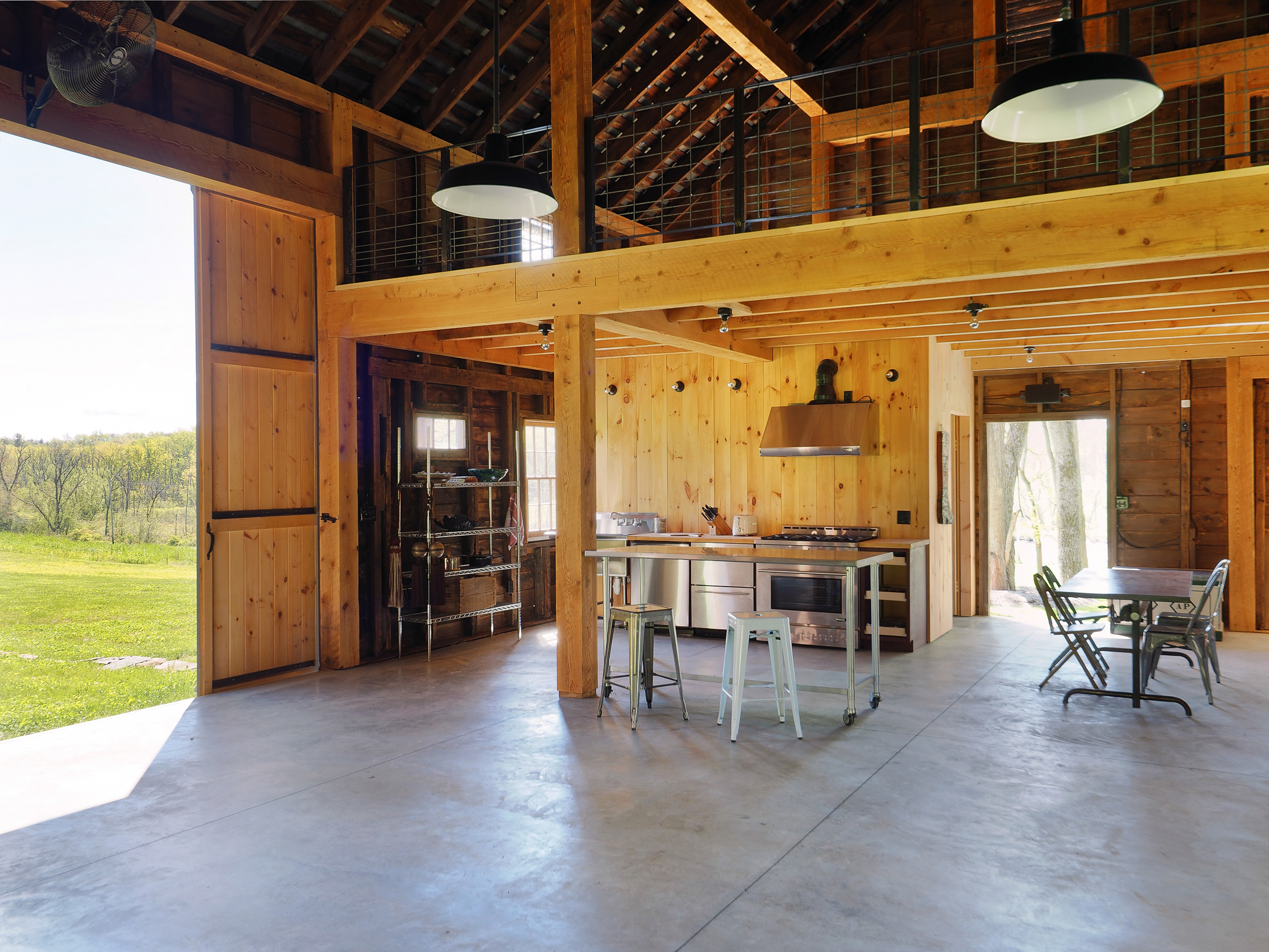 Barlis Wedlick | Twin Barns